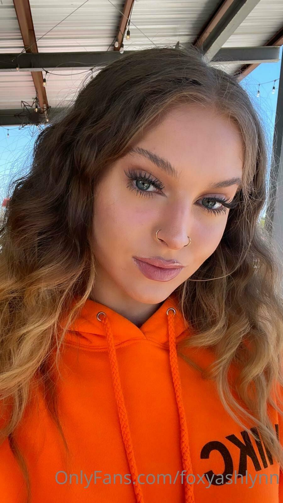 fotos filtradas desnudas de foxyashlynn en OnlyFans 3