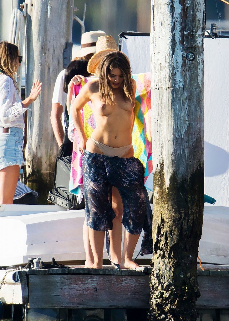 Olympia Valance Desnuda 14