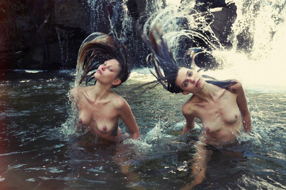 Catherine McNeil Nude